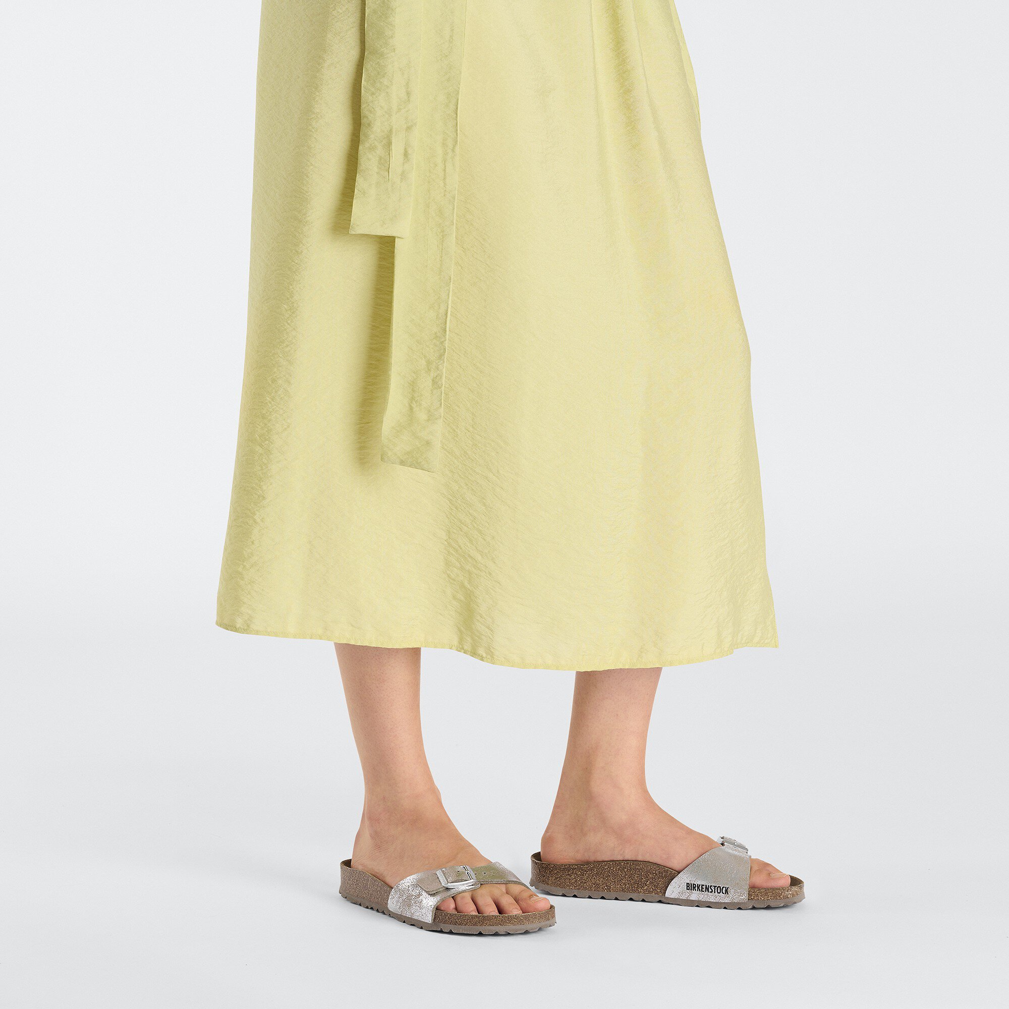 Madrid Synthetics Washed Metallic Silver | BIRKENSTOCK