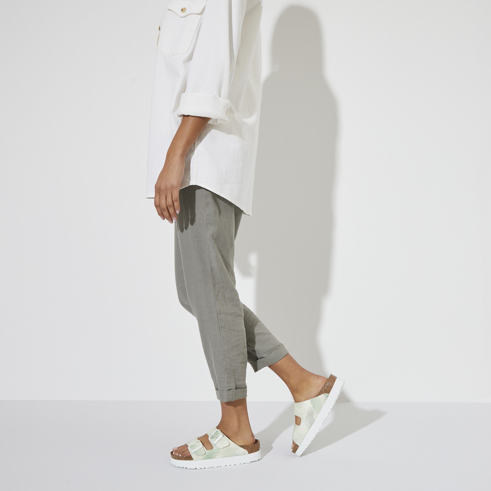 Arizona Platform Vegan Birko-Flor Watercolor Khaki | BIRKENSTOCK