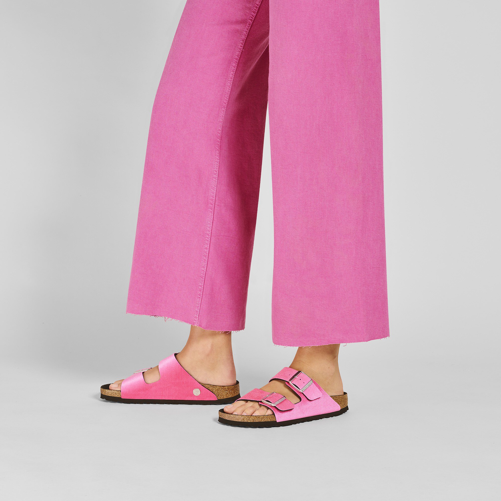 Arizona Rivet Logo Velvet Velvet Pink | BIRKENSTOCK