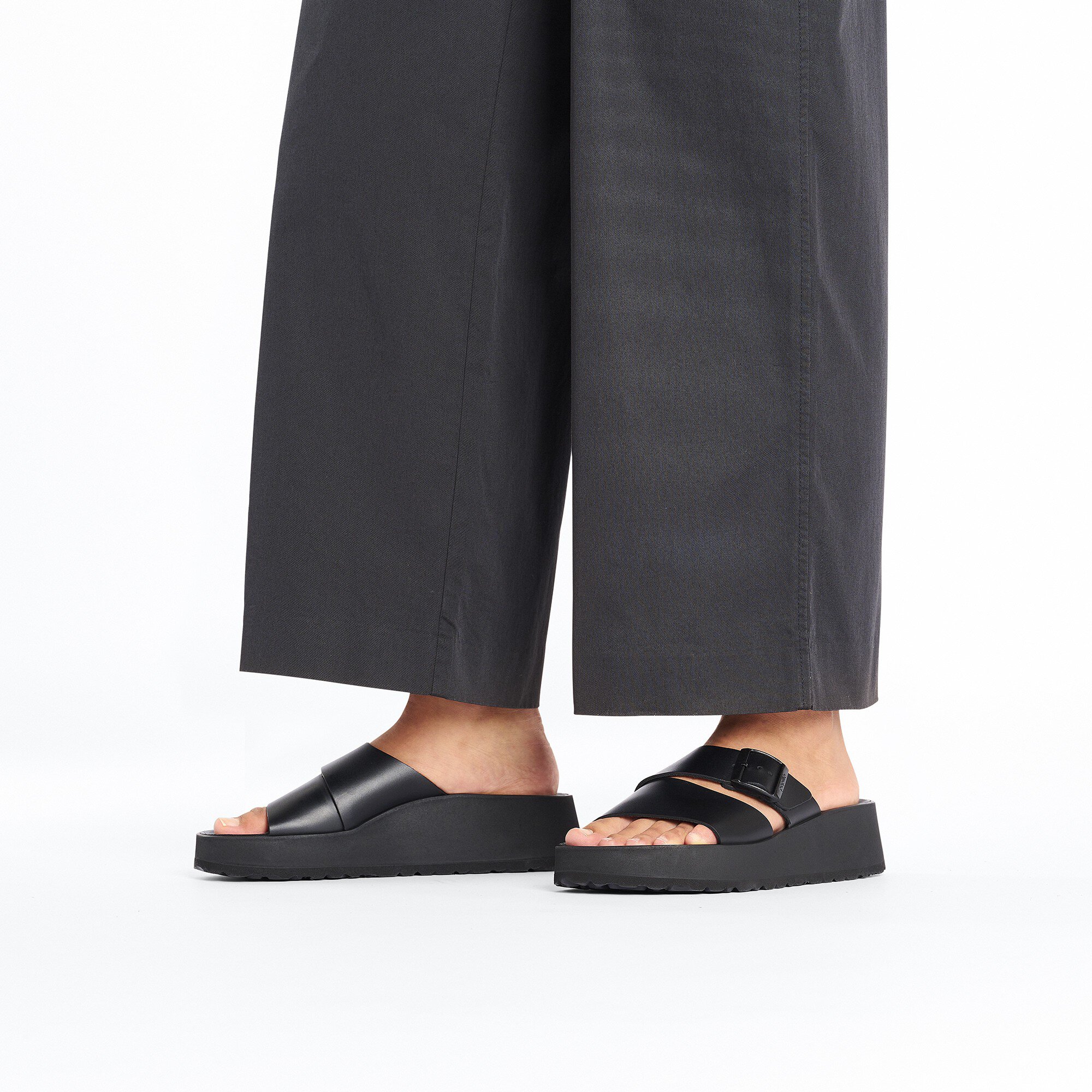 Almina Leather Black | BIRKENSTOCK