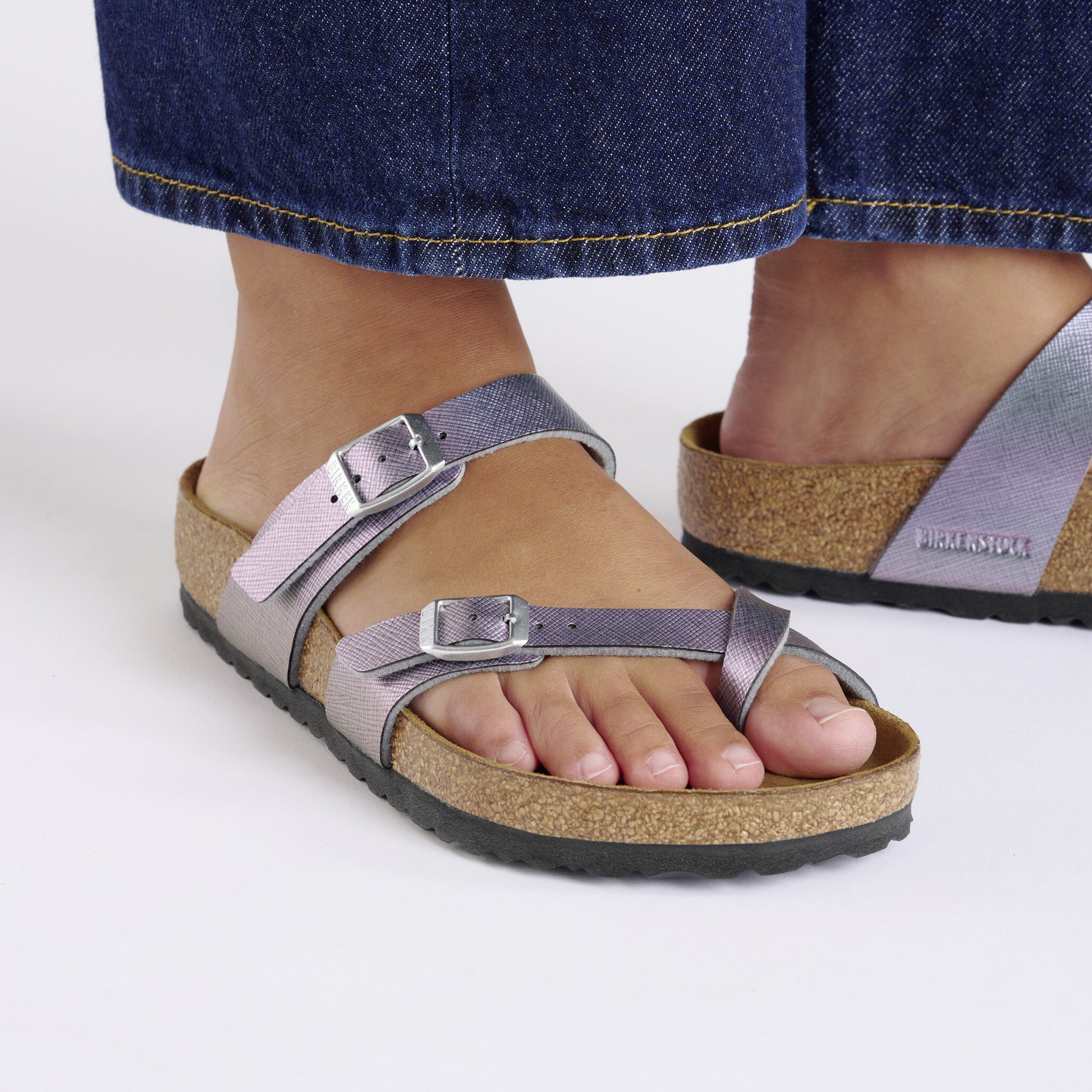 Mayari Birko-Flor Embossed Saffiano Iridescent Viola | BIRKENSTOCK